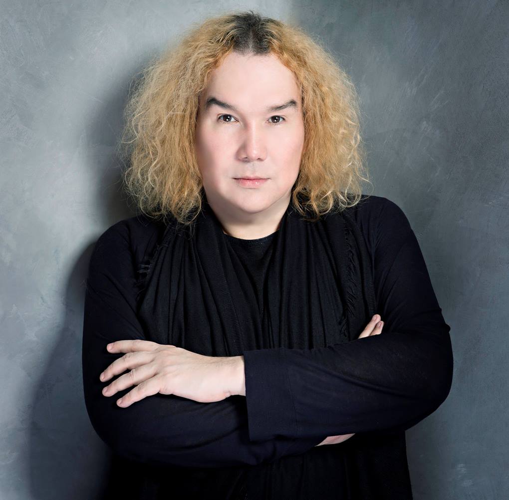 AMATO Couture: A Label With a Silent Touch of Strength by Furne One