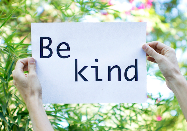 5 Easy Ways to be Kind to Others | The Beautiful Lifestyle Online